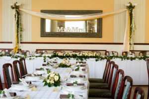 Ultimate Tablescape Glossary: A Beginner's Guide to Table Decor Terms ...