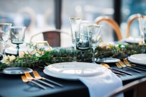 Ultimate Tablescape Glossary: A Beginner's Guide to Table Decor Terms ...